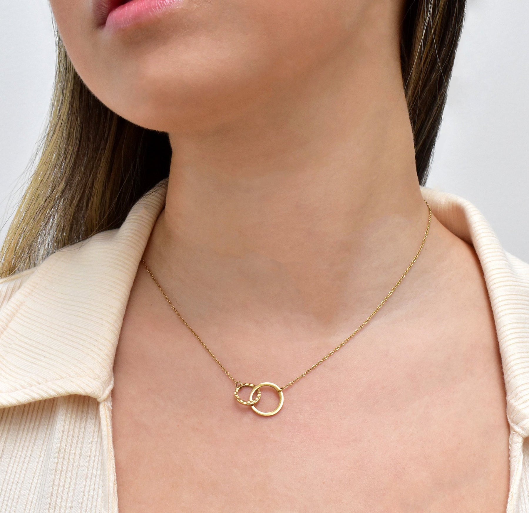 Antonia Unity Circle Link Necklace - Waterproof Jewelry