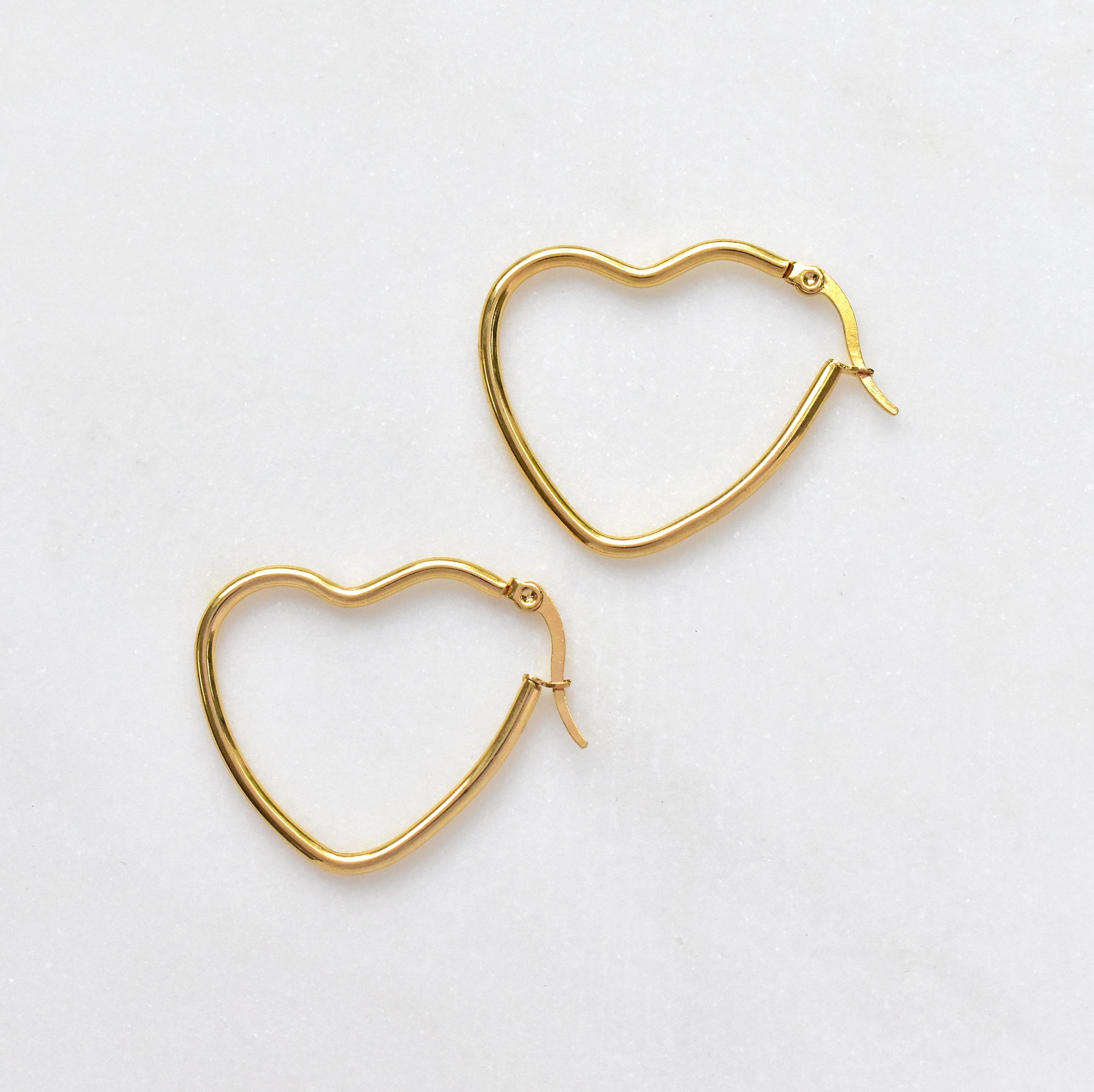 18k Gold Heart Hoop Earrings Sample - Waterproof Earrings
